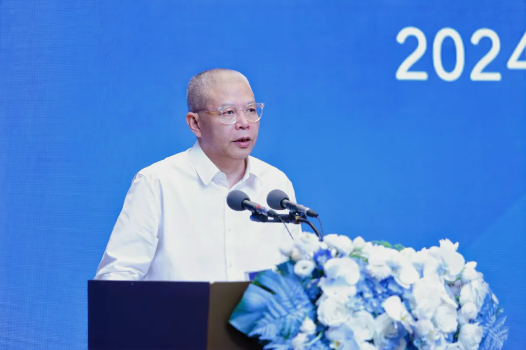 互学互鉴，同行同赢！中央广播电视总台“品牌强国工程”成员单位走进郎酒_广告频道_央视网(cctv.com)