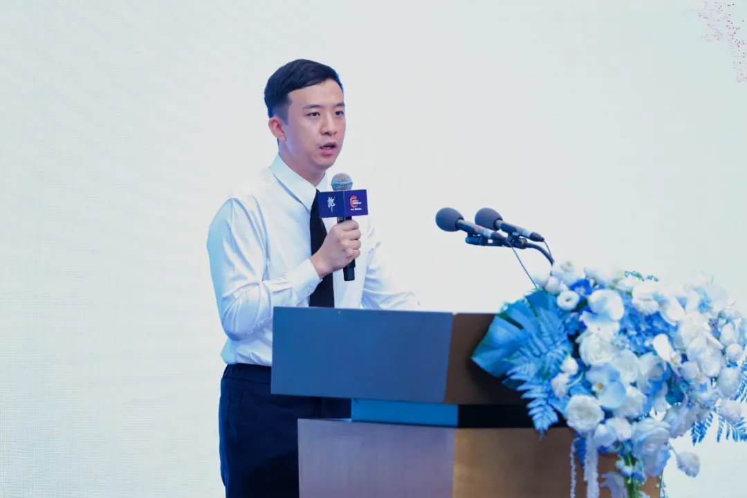 互学互鉴，同行同赢！中央广播电视总台“品牌强国工程”成员单位走进郎酒_广告频道_央视网(cctv.com)